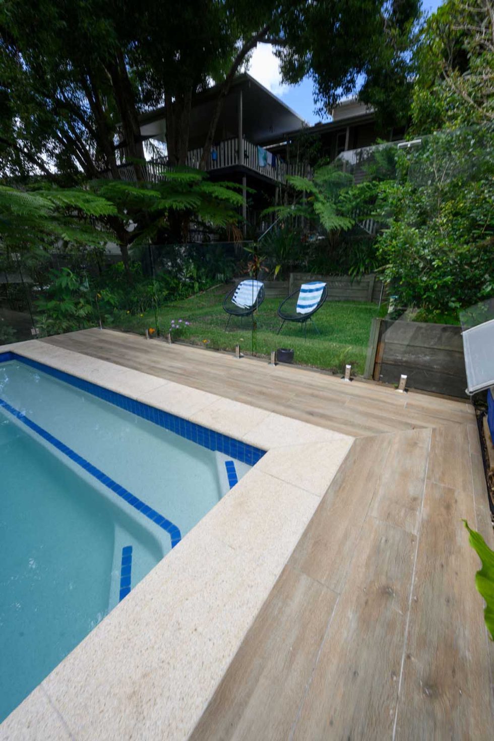 Pacific Blue 58mm Ceramic Mosaic Pool Tiles CM148