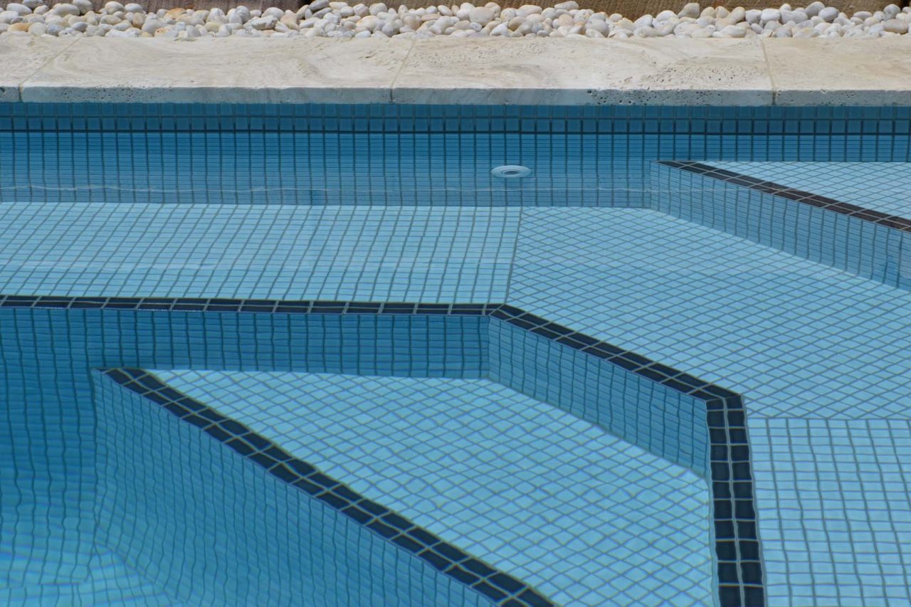 Ice Blue 23mm Ceramic Mosaic Pool Tiles
