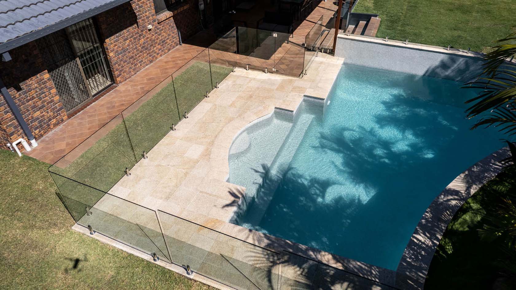 Seashell Pool Tiles Glass Mosaic Tiles GC240