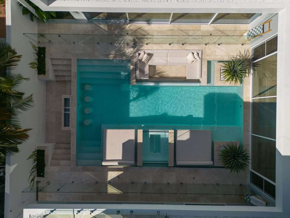 Seashell Pool Tiles Glass Mosaic Tiles GC240