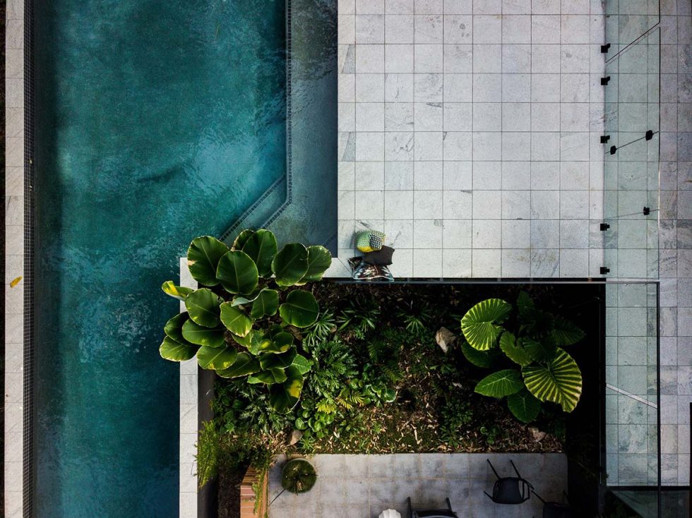 Sandwave Granite Pool Tiles And Coping. Outdoor Pavers And Coping