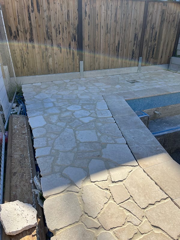 Linen Travertine Crazy Pave