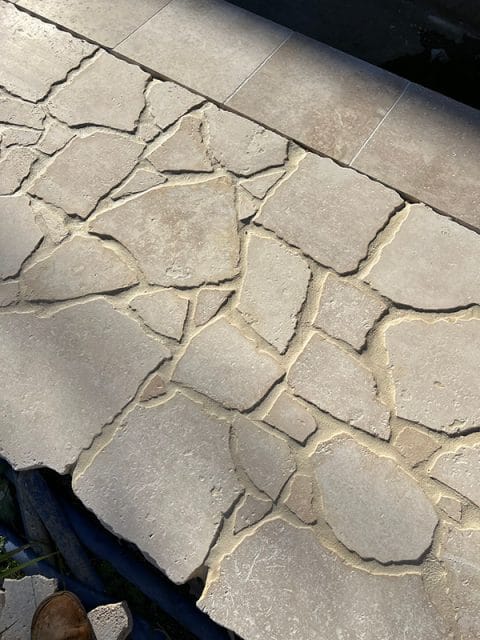 Linen Travertine Crazy Pave